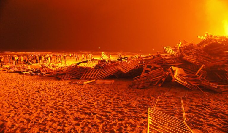Ringing in the New Year: Holland's Biggest Bonfire