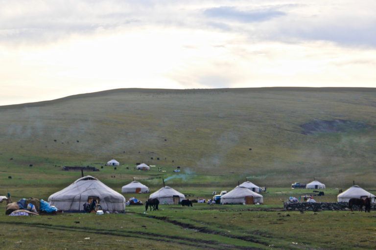 Mongolian Gers: What they are and the Do's and Don'ts of Ger Etiquette